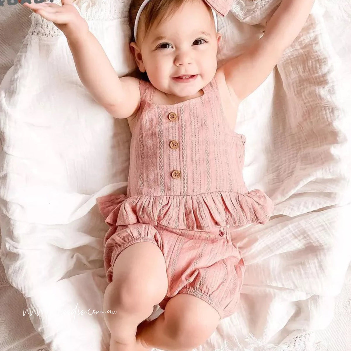 ADORABLE ESSENTIALS | A guide to Baby Clothing Trends & Must haves ...